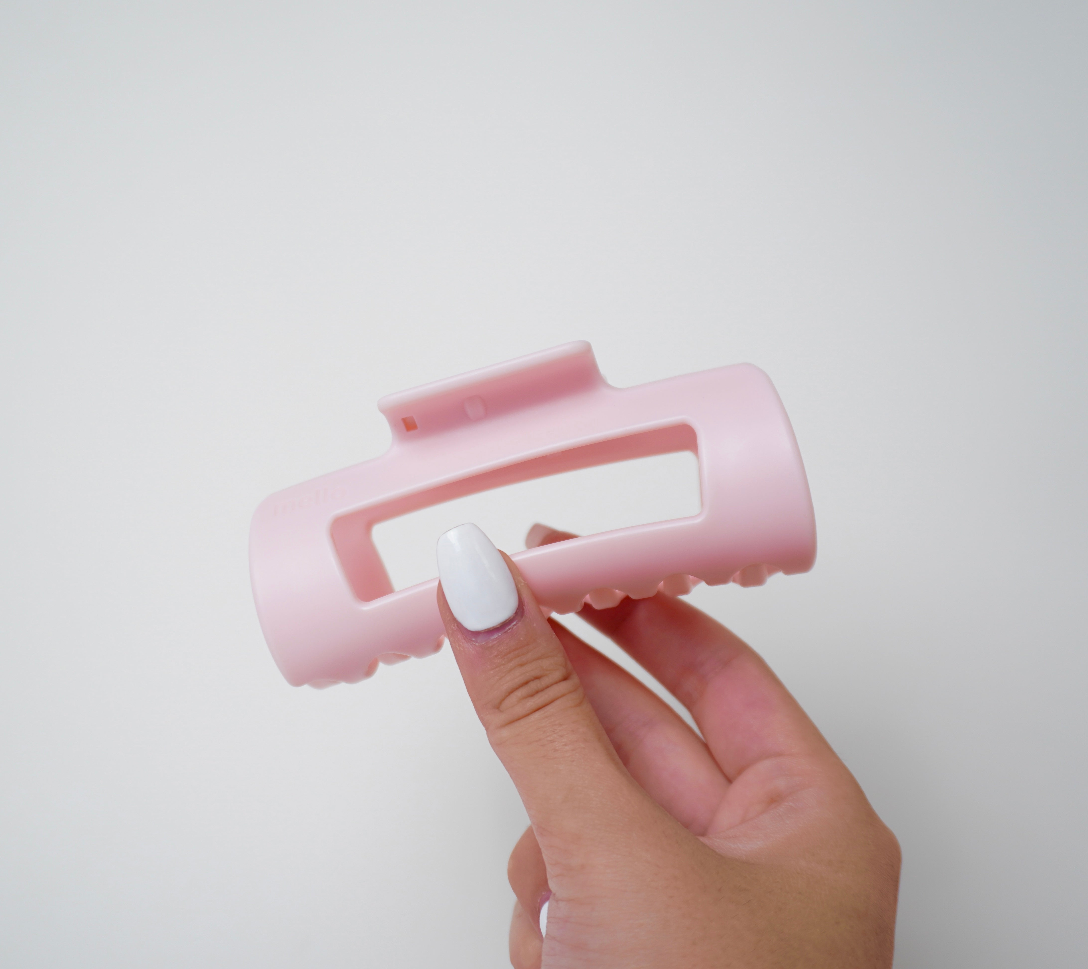 How to Choose Cute Claw Clips That Actually Work for Your Hair – MELLO
